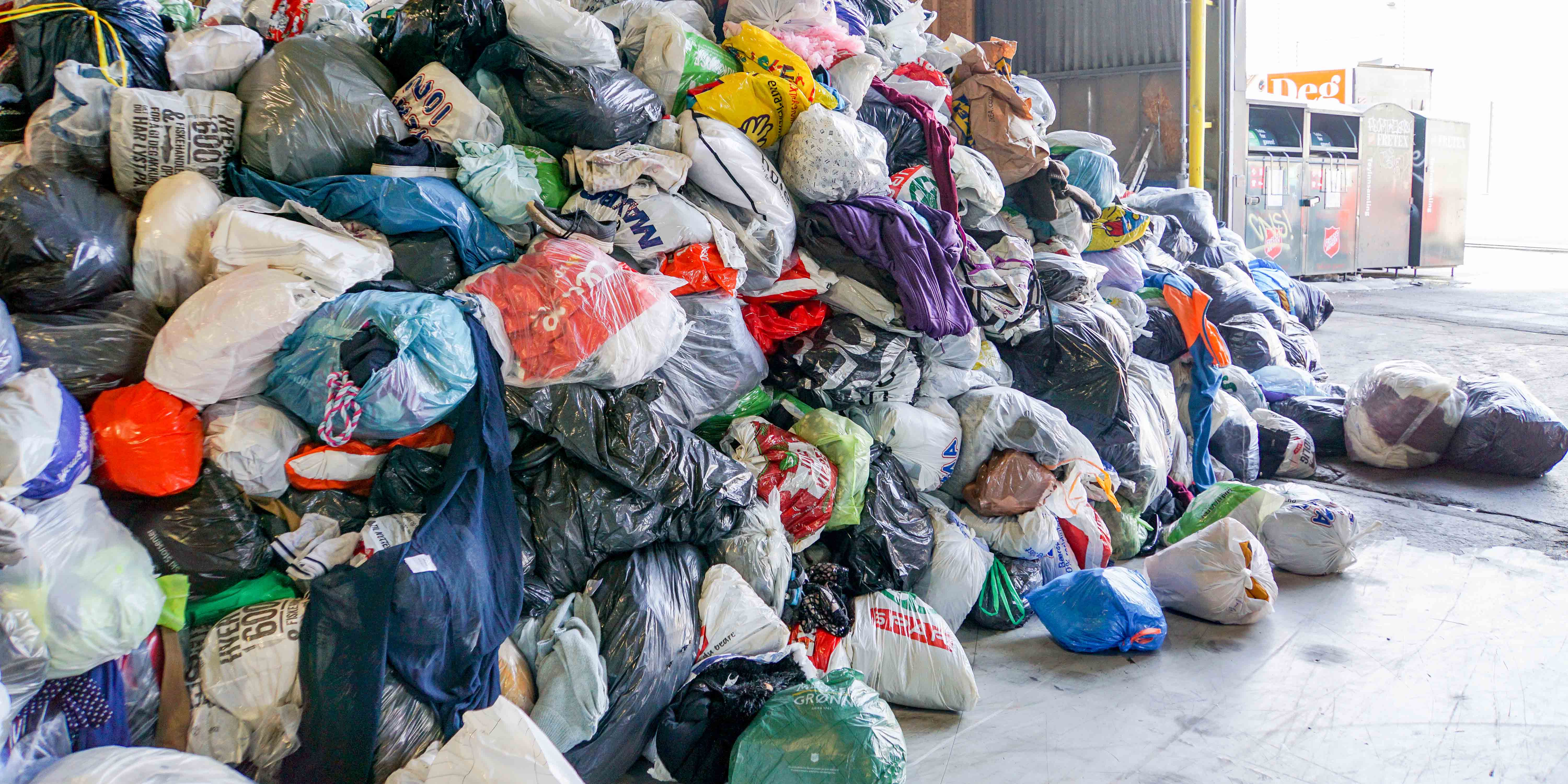 Brand new clothes end up as waste due to overproduction - OsloMet