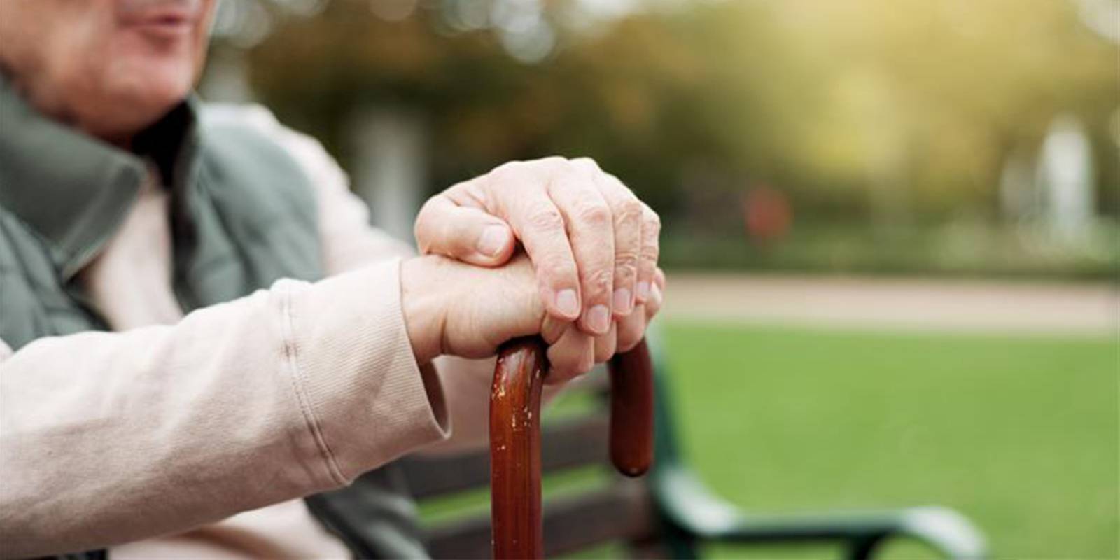 Elderly with no partner or family contact face higher risk of early ...