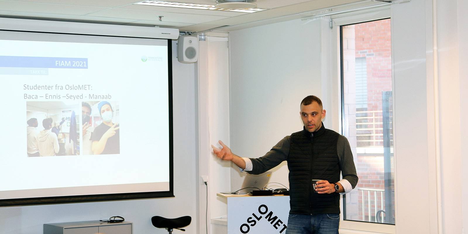 OsloMet og Standard Norge inngår samarbeid - OsloMet