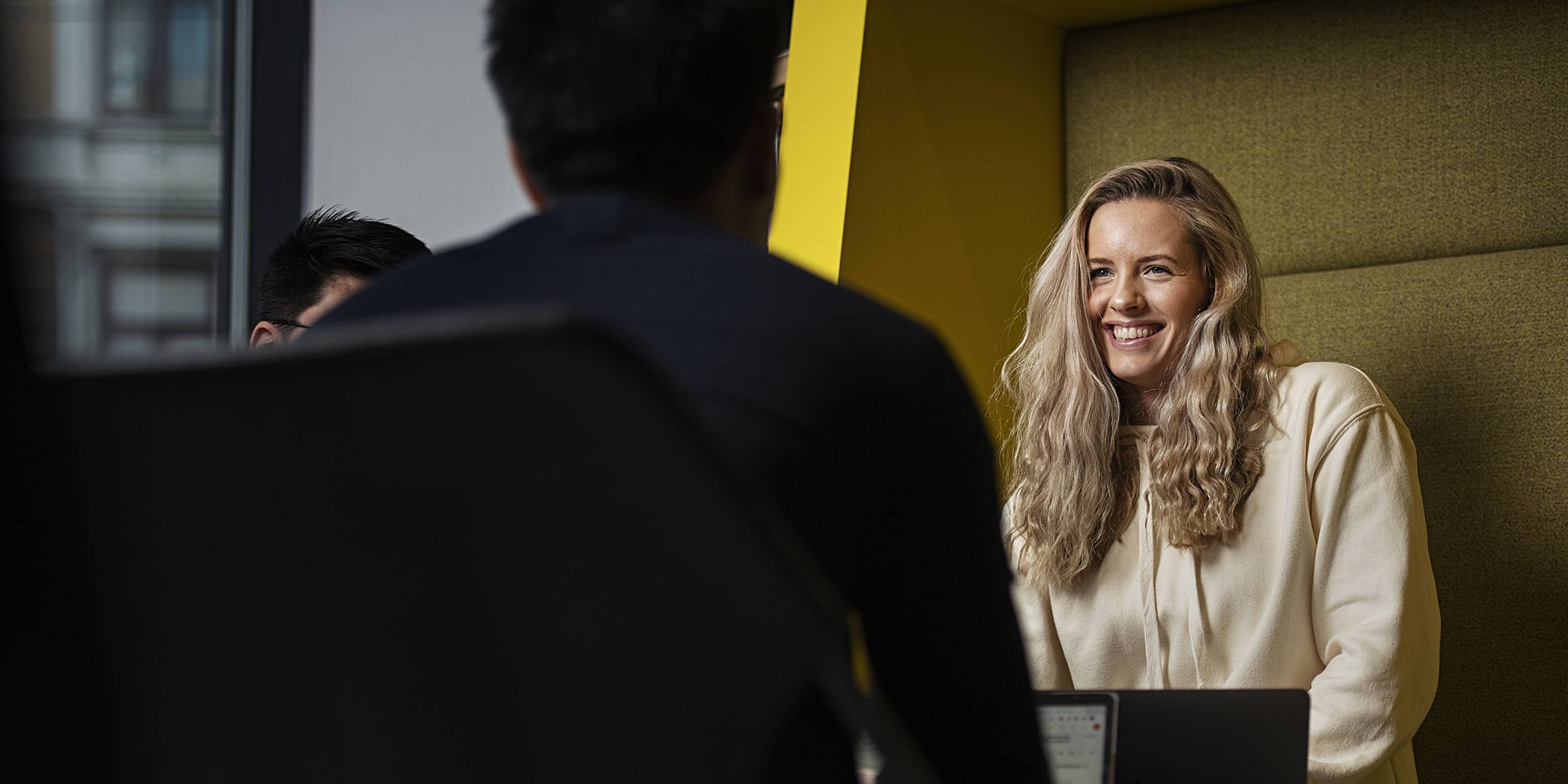 Digitalt jobbintervju - hva er likt og hva er forskjellig? - OsloMet